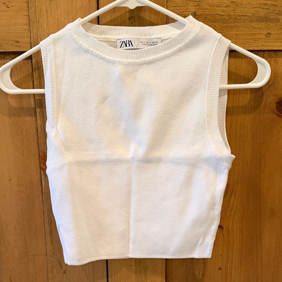 Zara | Tops | Zara Womens Classic White Crop Top | Poshmark